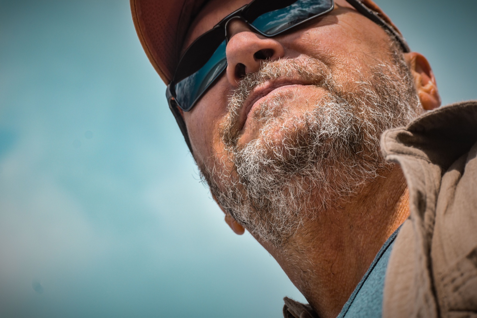 Beard or No Beard? How to Choose Your Best Look - Particle